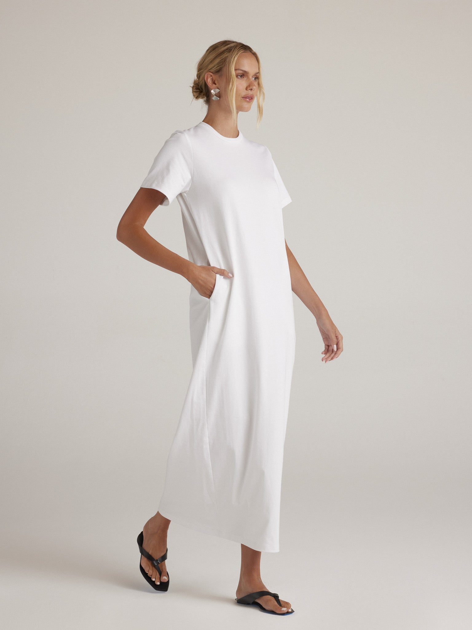WALKER MAXI DRESS / WHITE / CLYQUE