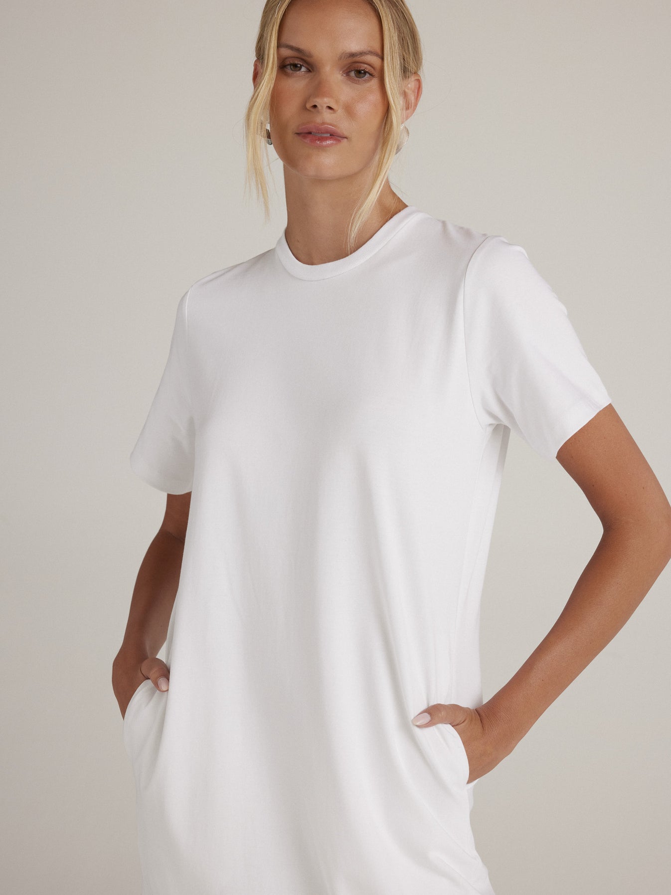 WALKER MAXI DRESS / WHITE / CLYQUE